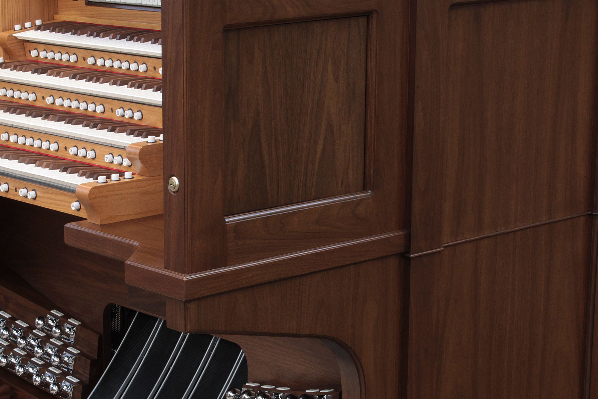 Allen Organ Genisys GX-570 Church Organ