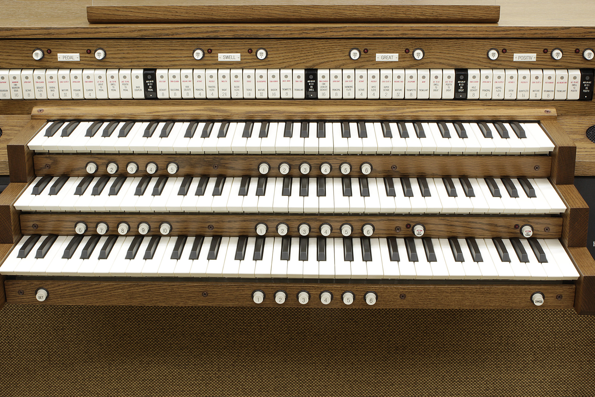 Allen Organ Historique IIIG Studio Organ