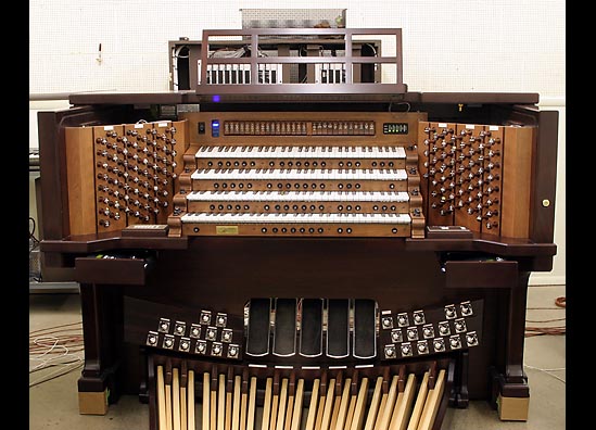 Allen Organ Company Organ of the Week