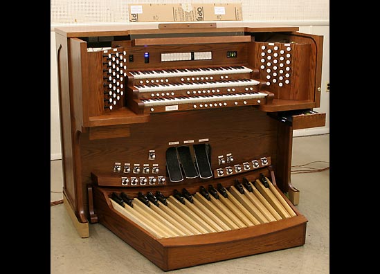 Allen Organ Company Organ of the Week