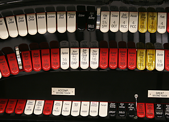 Allen Organ of the Week Shadow Hills, California